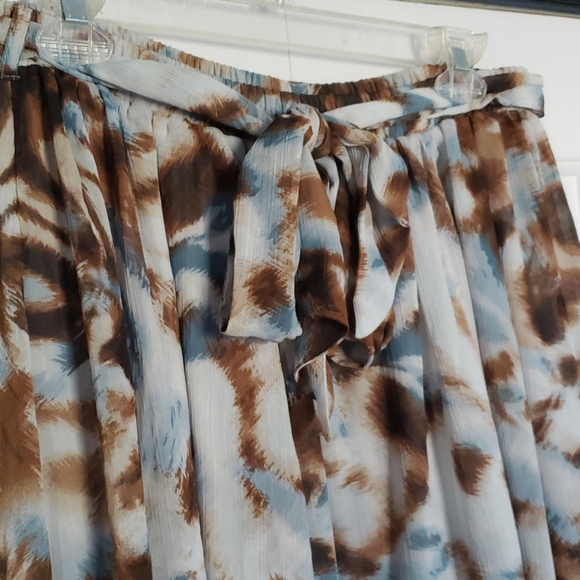 Kische | Skirts | Kische Flowy Maxi Skirt | Poshmark